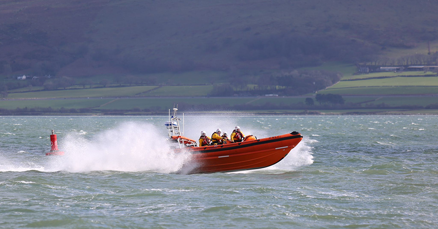 Menai Boat Run 2023 raises £1,350 for the RNLI - British Sub-Aqua Club