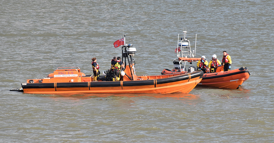 RNLI to lead BSAC 70th Anniversary Thames Boat Run - British Sub-Aqua Club